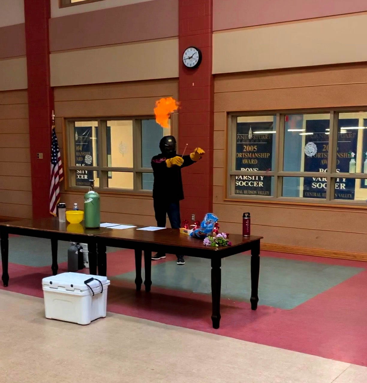 Elements of the Week: Demos at Doane Stuart - Noble Gas Solutions